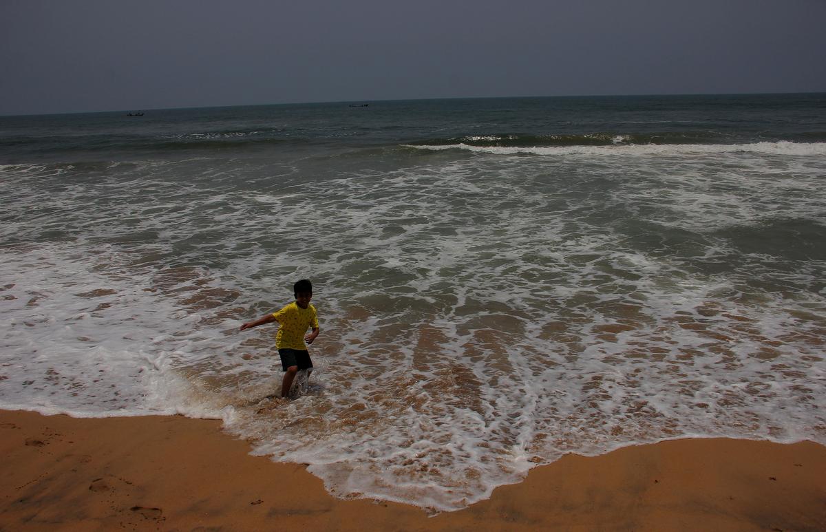 In Pictures | Cyclone Asani, the wrath of the sea - The Hindu