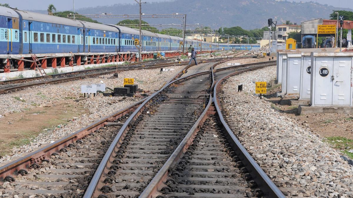 Gathi Shakti unit to fast-track expansion of Mysuru station - The Hindu