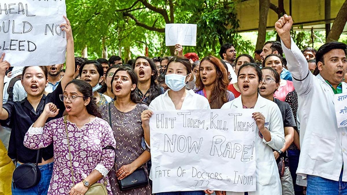 Delhi: Resident doctors dig in their heels, refuse to call off strike ...