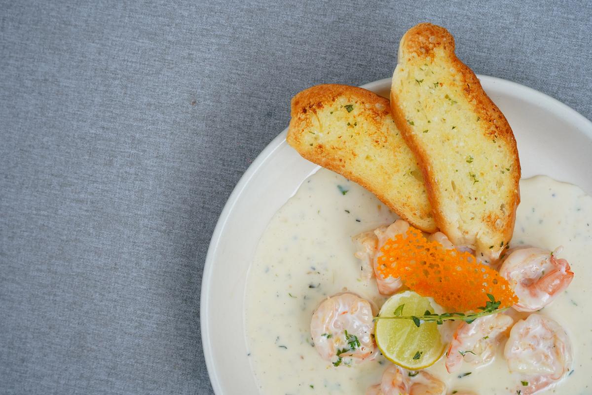 Newly opened Anthm, luxury bar and lounge in Hyderabad is designed in ...