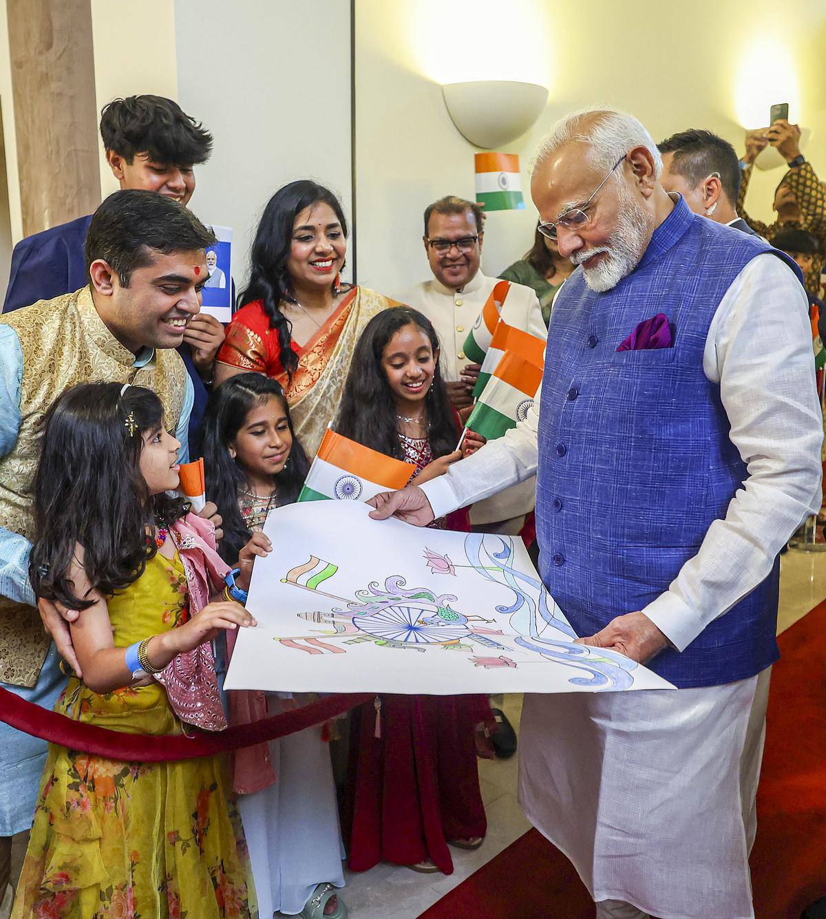 PM Modi Austria visit: Austrian artists welcome Modi in Vienna with a ...