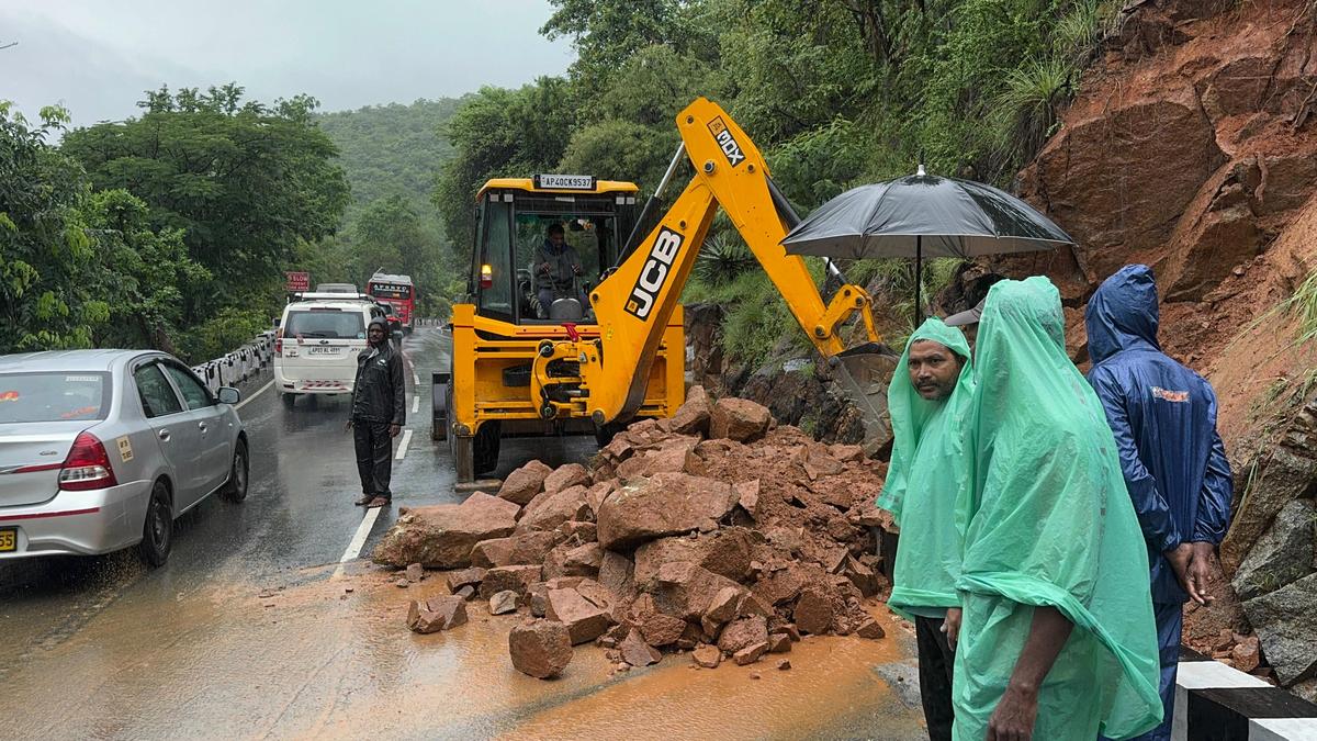 Heavy rain forecast: TTD orders closure of Srivari Mettu footpath route ...
