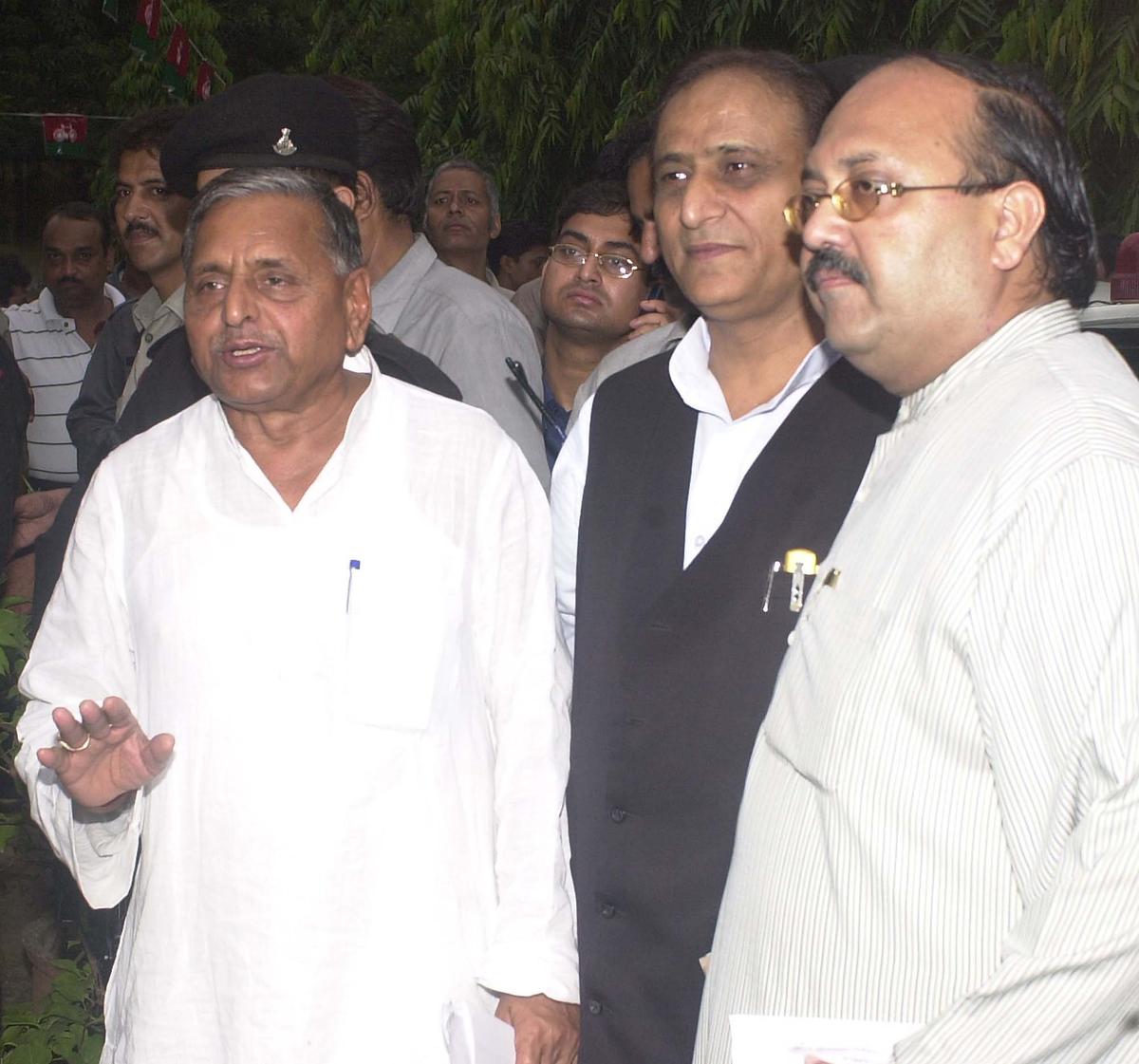 Mulayam Singh Yadav: A life in pictures - The Hindu