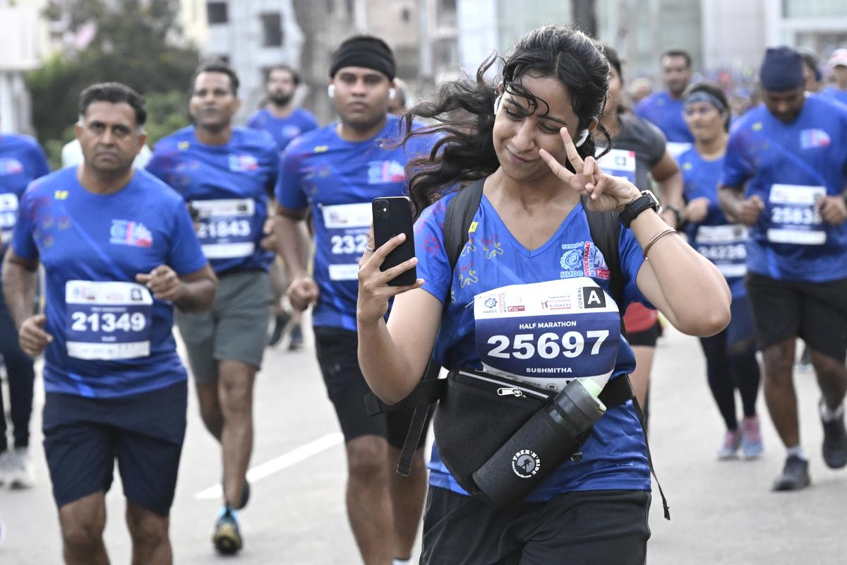 Stamina and desire run high at NMDC Marathon in Hyderabad - The Hindu