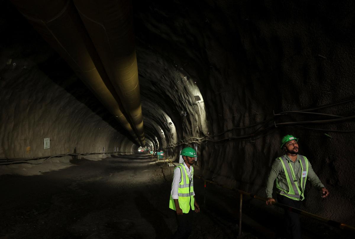 Breakthrough achieved in 4.8 km undersea tunnel excavation for Mumbai-Ahmedabad bullet train ...