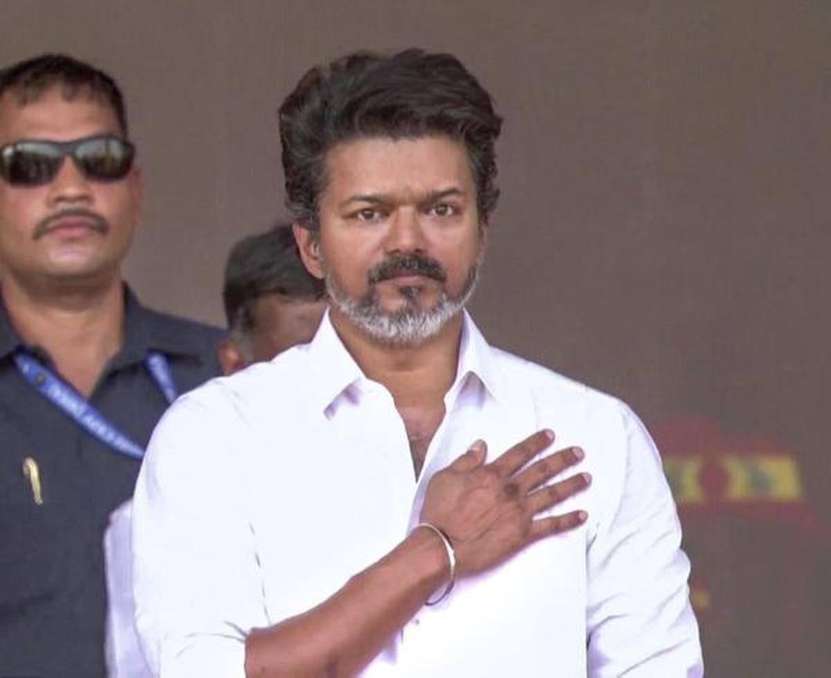 Vijay faces second round of questioning by CBI - The Hindu