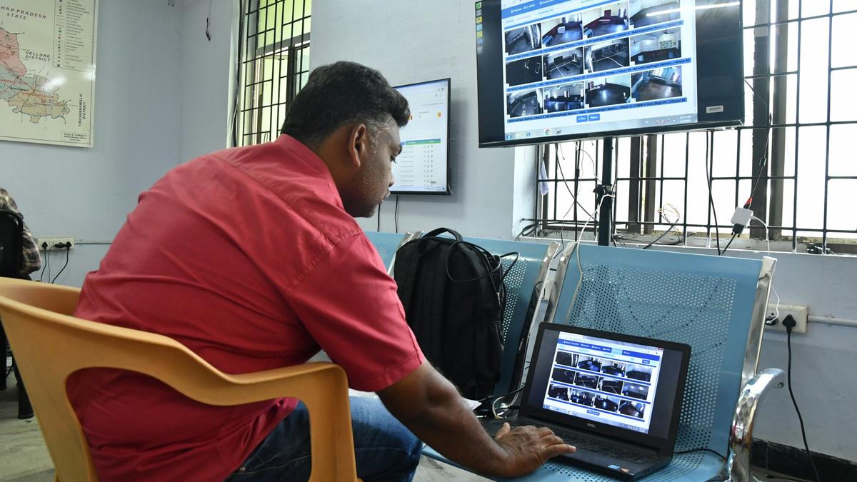 Erode (East) bypoll | Control rooms and teams to receive election ...