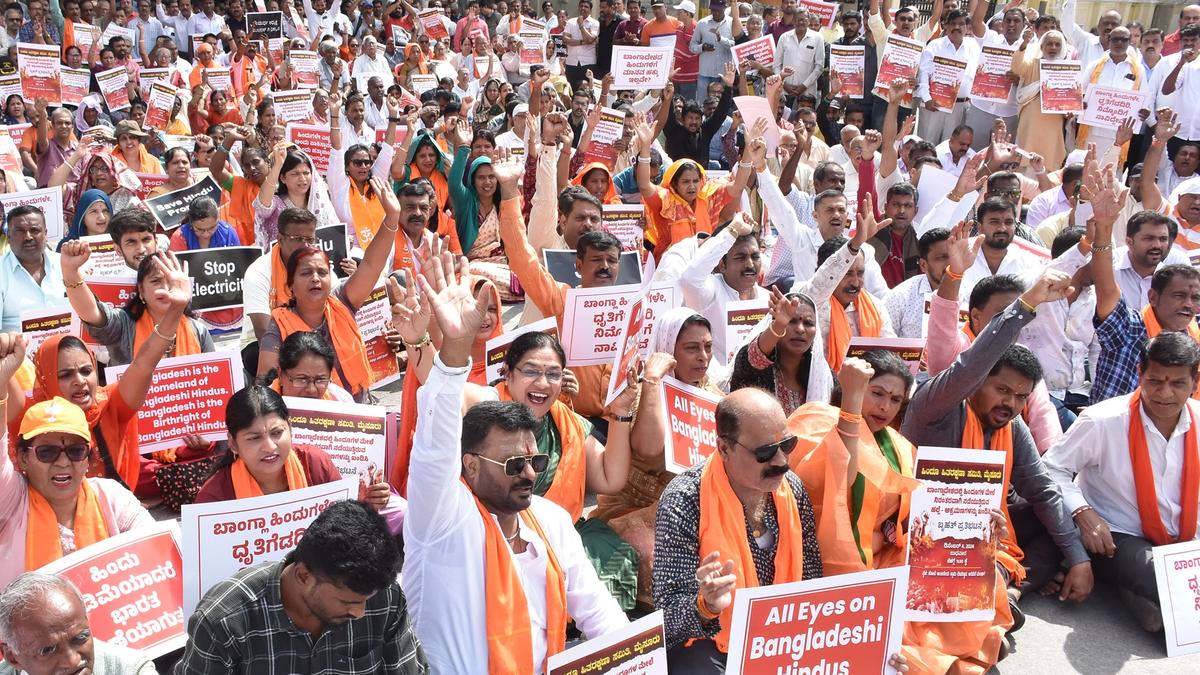 Activists protest against alleged atrocities on Hindus in Bangladesh ...