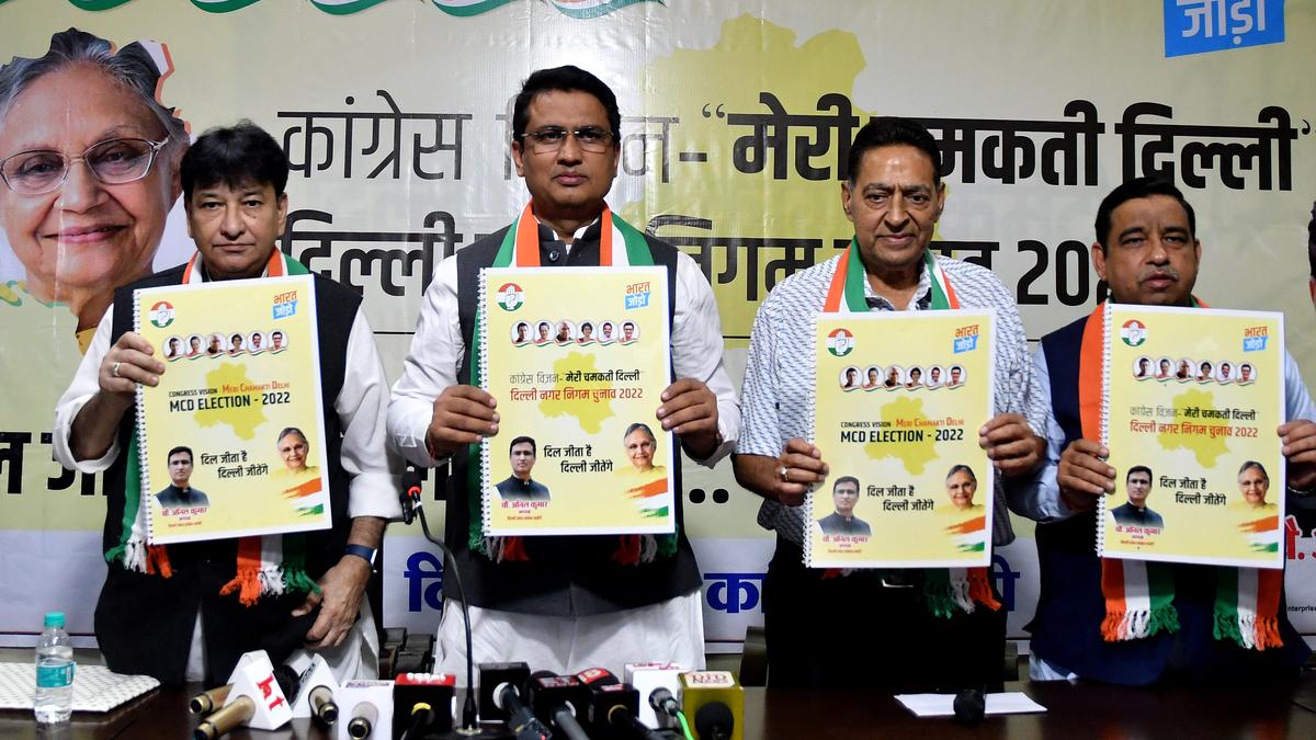 Delhi Cong. promises to curb pollution, clear landfills in poll manifesto - The Hindu