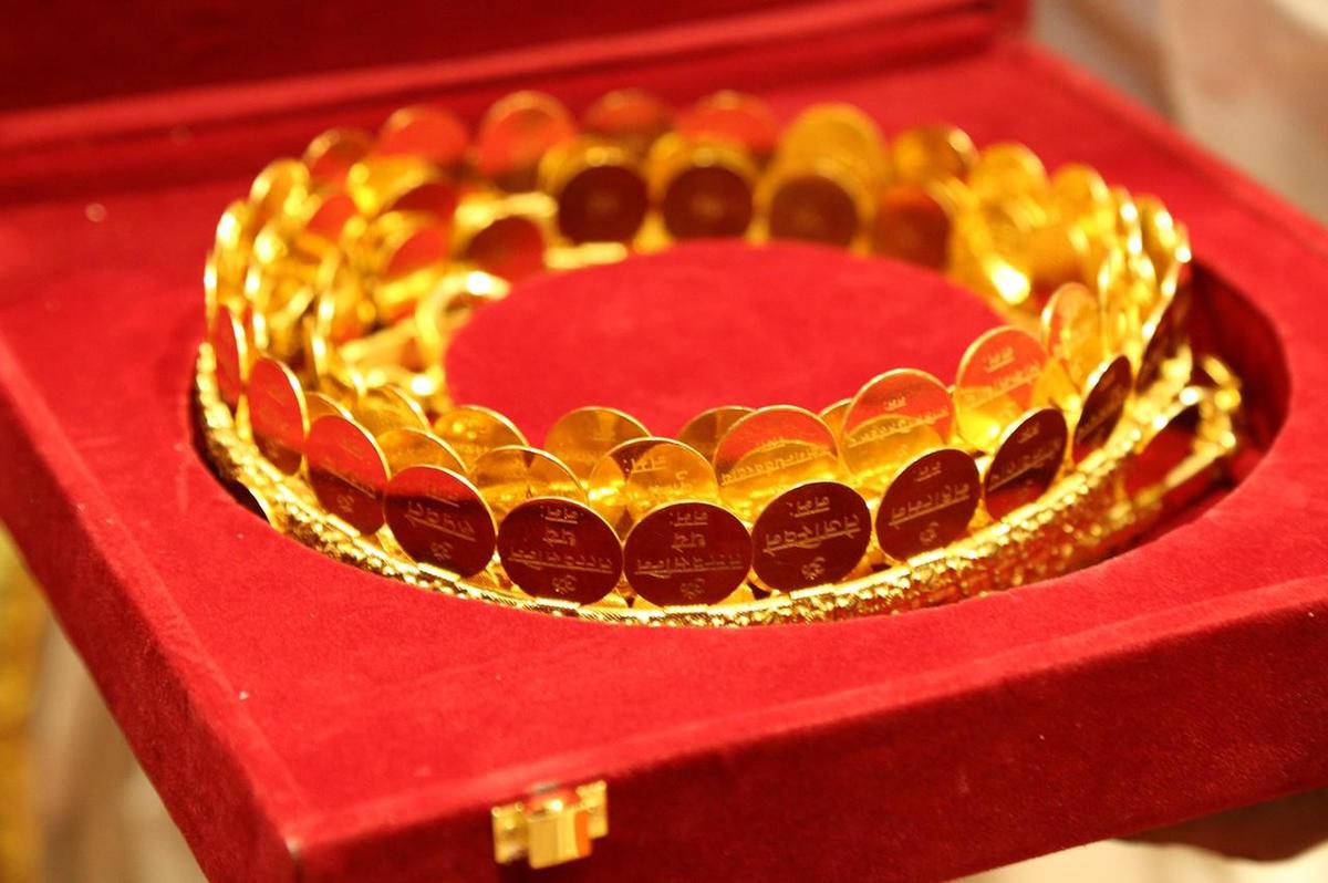 Andhra Pradesh: ₹2.45 crore worth gold jewels donated to Tirumala temple - The Hindu