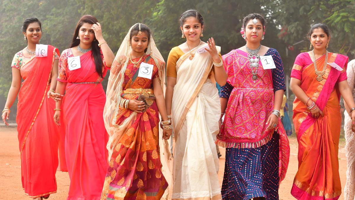 Students told to connect to their roots at Ethnic Day celebrations in ...