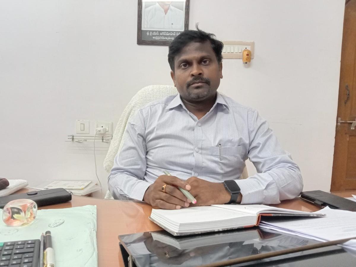 Andhra Pradesh: Do not provoke wild animals, says forest official - The ...