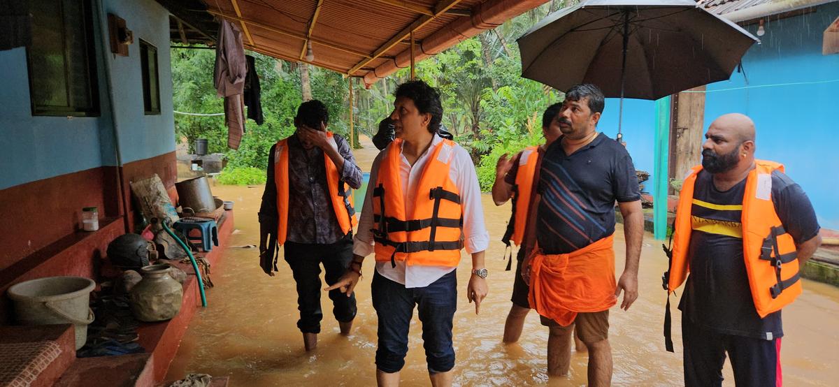 Woman killed in house collapse; rain causes havoc in Venoor, Hosangady ...