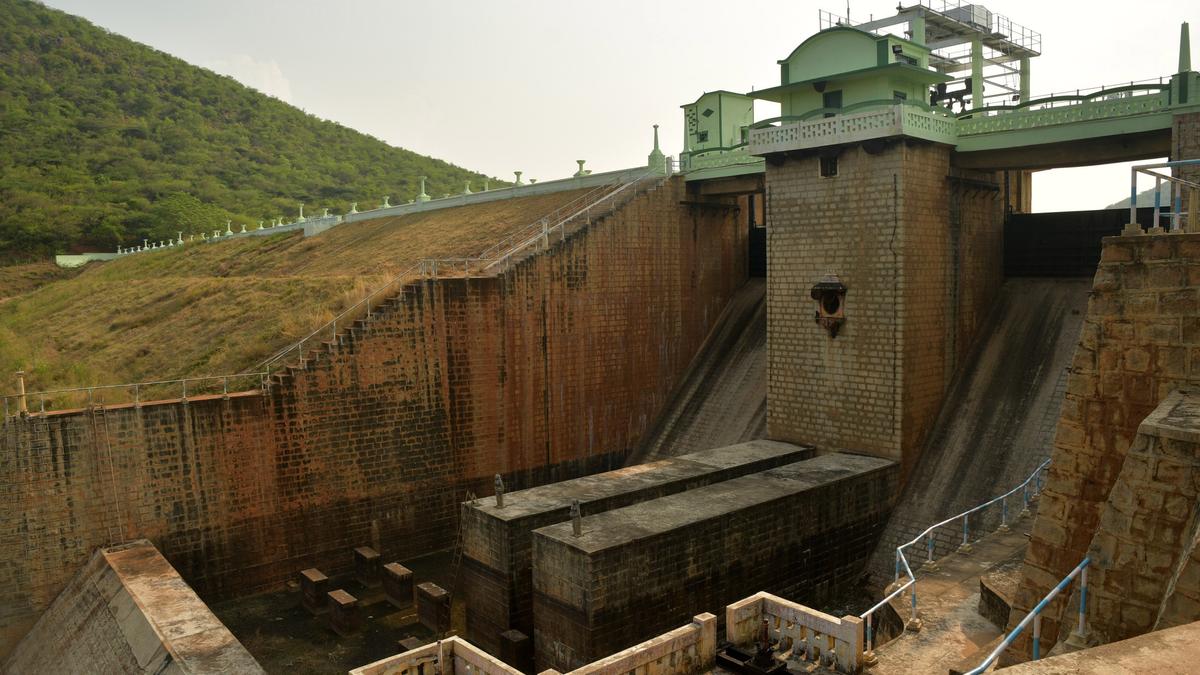 Tourism infrastructure at Ponnaniyar dam in a shambles - The Hindu