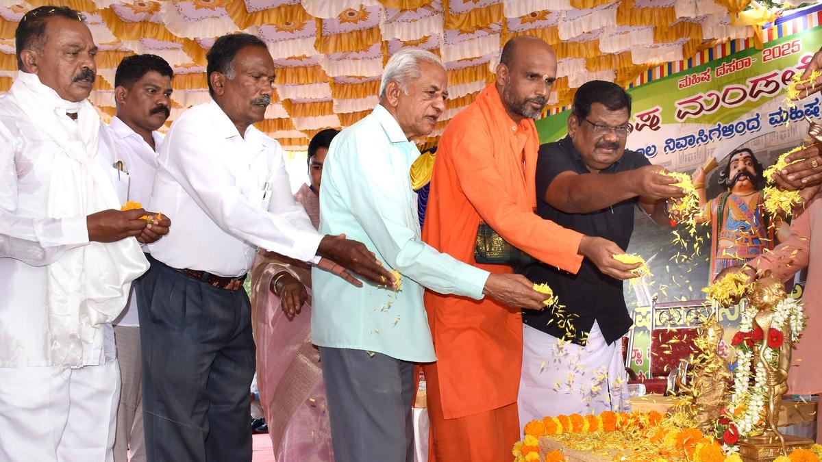 Mahisha Dasara Organising Committee adopts resolution to rename Mysuru ...