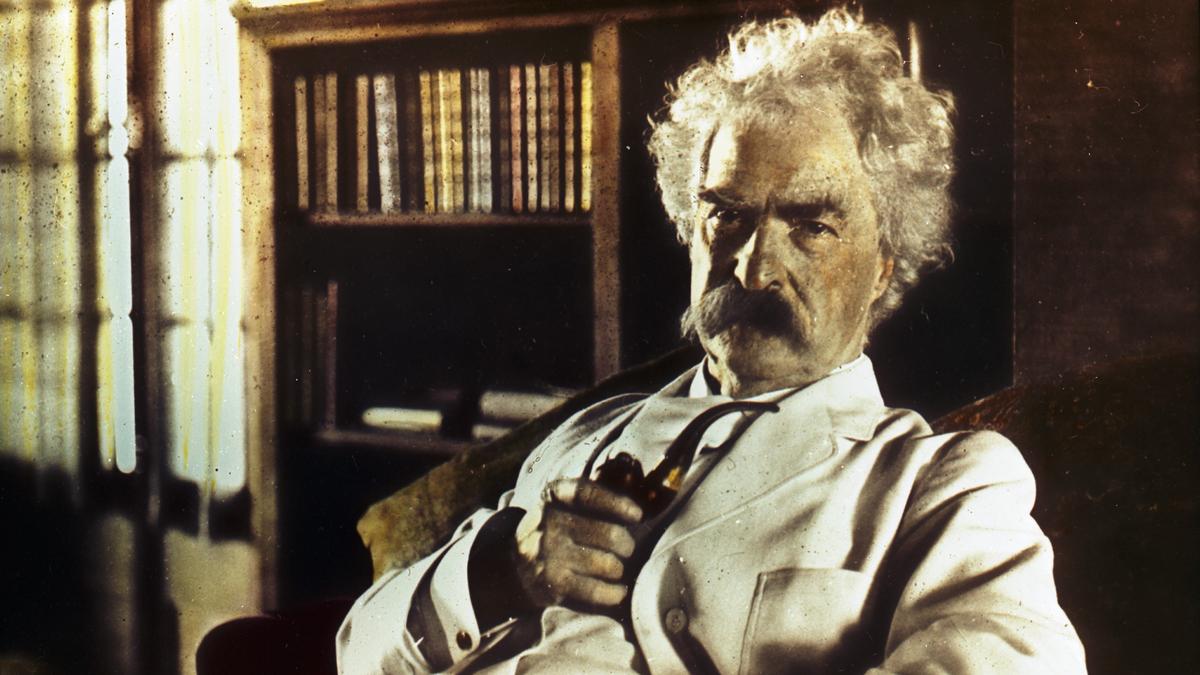 Crime and adventure in Bombay | Review of ‘The Kidnapping of Mark Twain’ by Anuradha Kumar - The ...