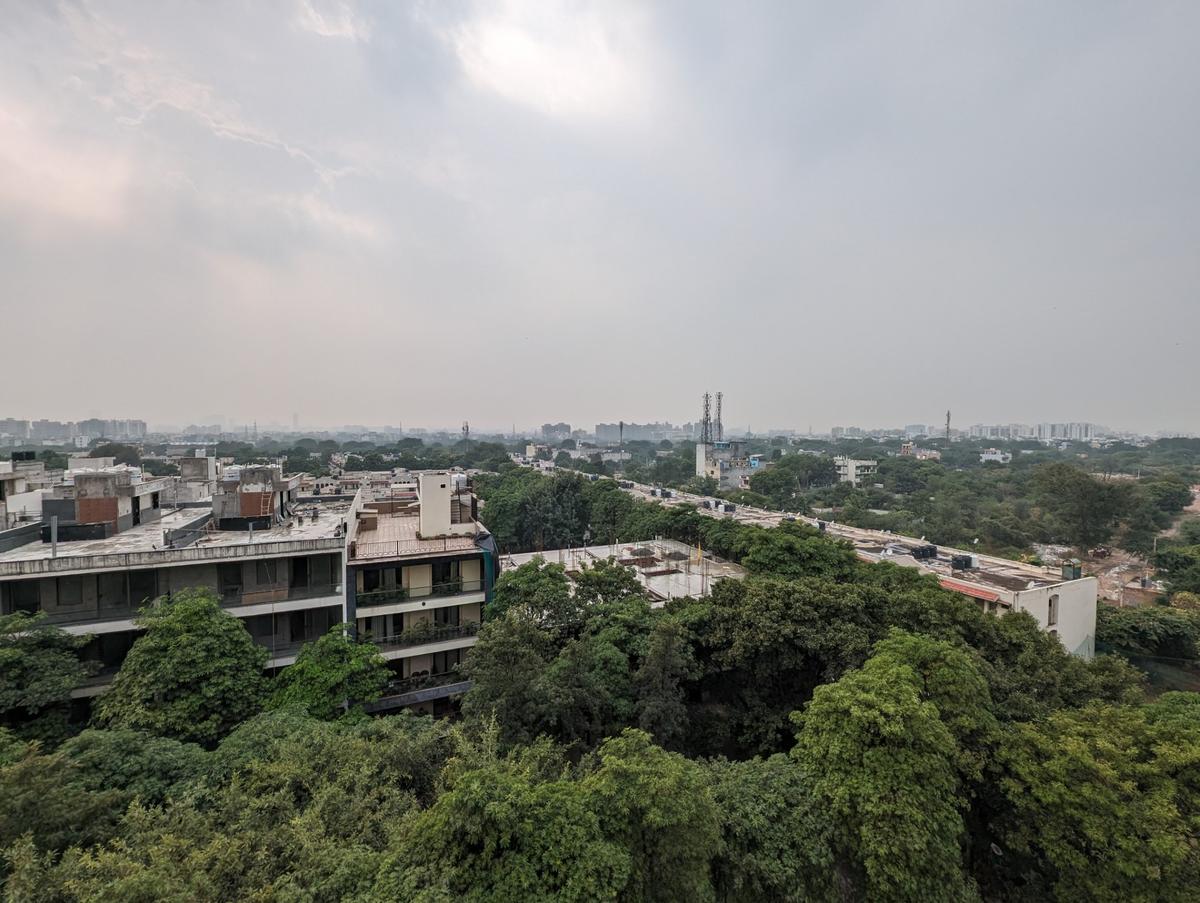 Google Pixel 8 Review: AI-enhanced cameras meet compact design - The Hindu