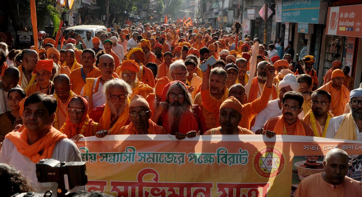 80717_24_5_2024_18_58_43_1_MONKRALLY1.JPG - The Hindu