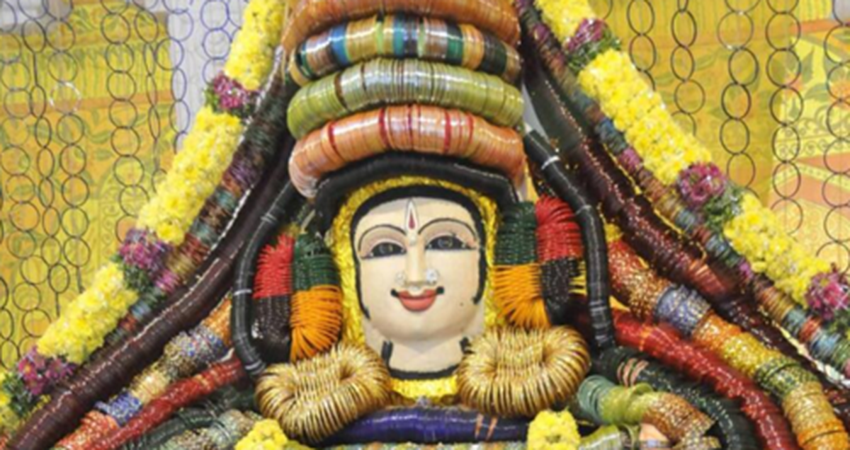 Navratri: All you must know about colours associated with 9 goddesses ...