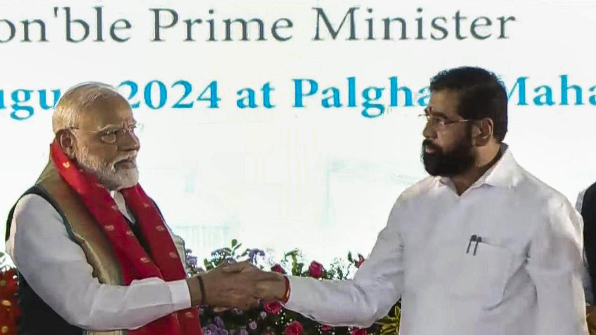 PM Modi lays foundation stone of Vadhvan Port project in Maharashtra’s ...