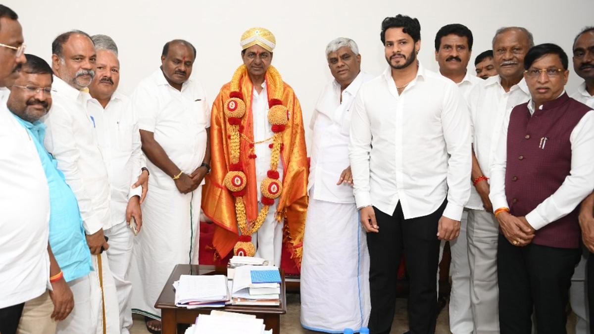 JD(S) looks to expand base in Karnataka with help from newly-launched ...