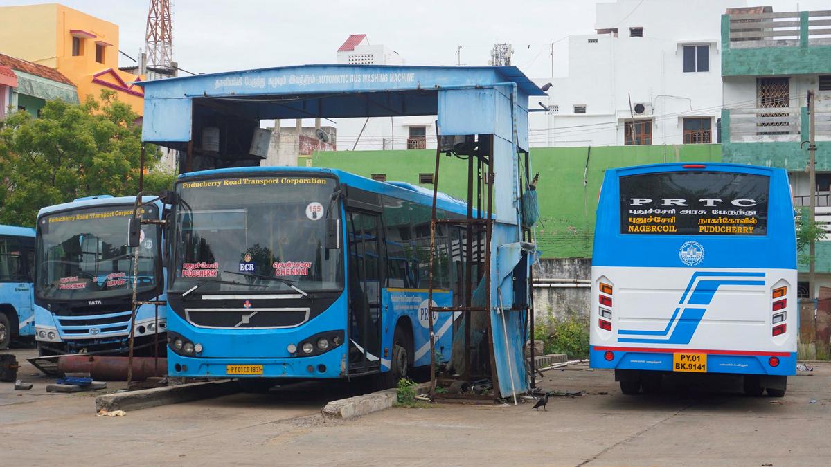 Rainwater leakage in PRTC bus exposes pathetic condition of fleet in ...