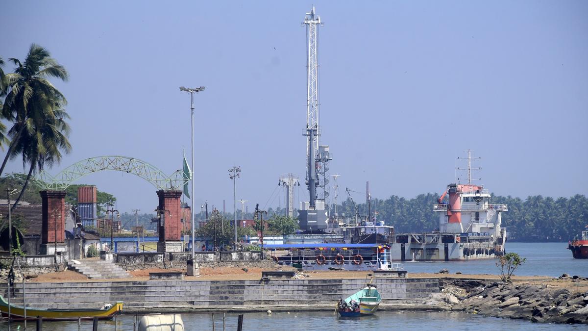 Delay in facility upgrade hits Beypore port’s prospects - The Hindu