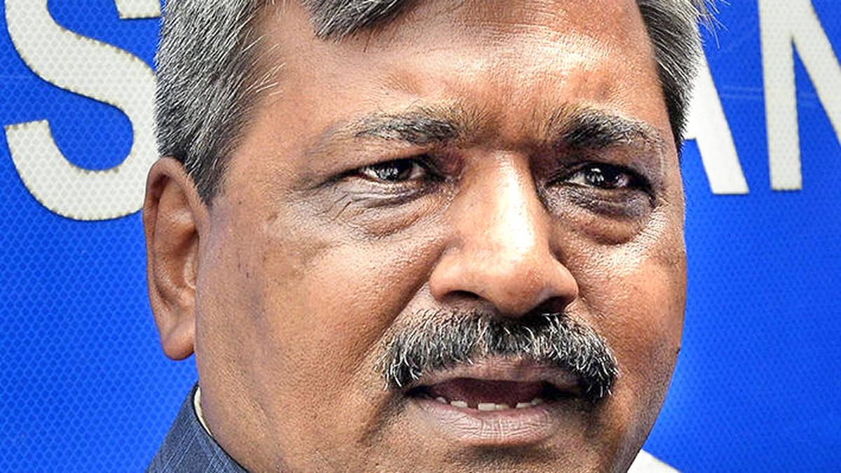 ‘Kejriwal left council meet when asked about rise in air pollution ...