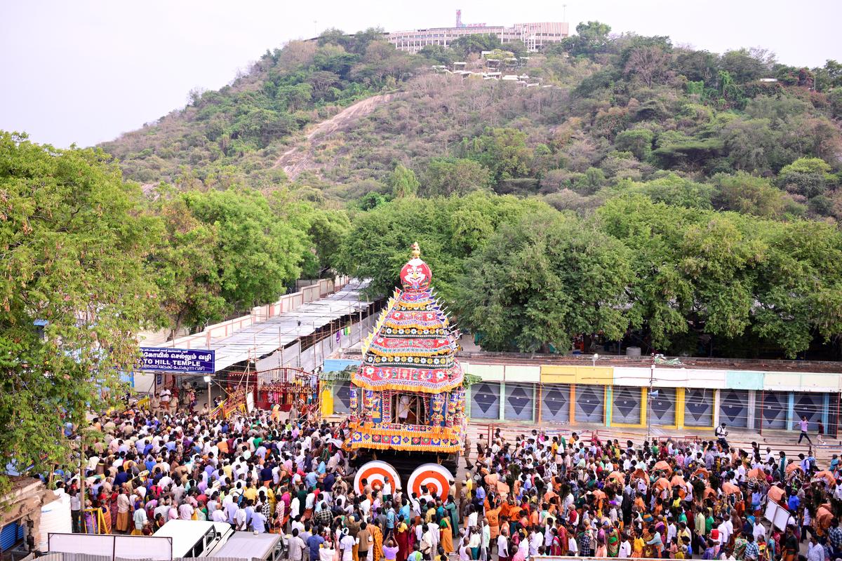 Thousands of devotees attend Panguni Uthiram festival - The Hindu