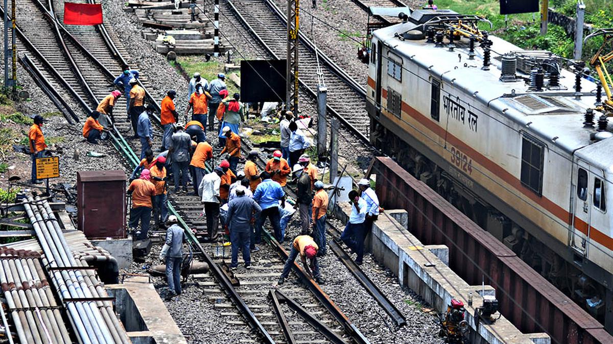 SCR gets record ₹14,232 crore in budget, to spend ₹5,619 crore for new ...