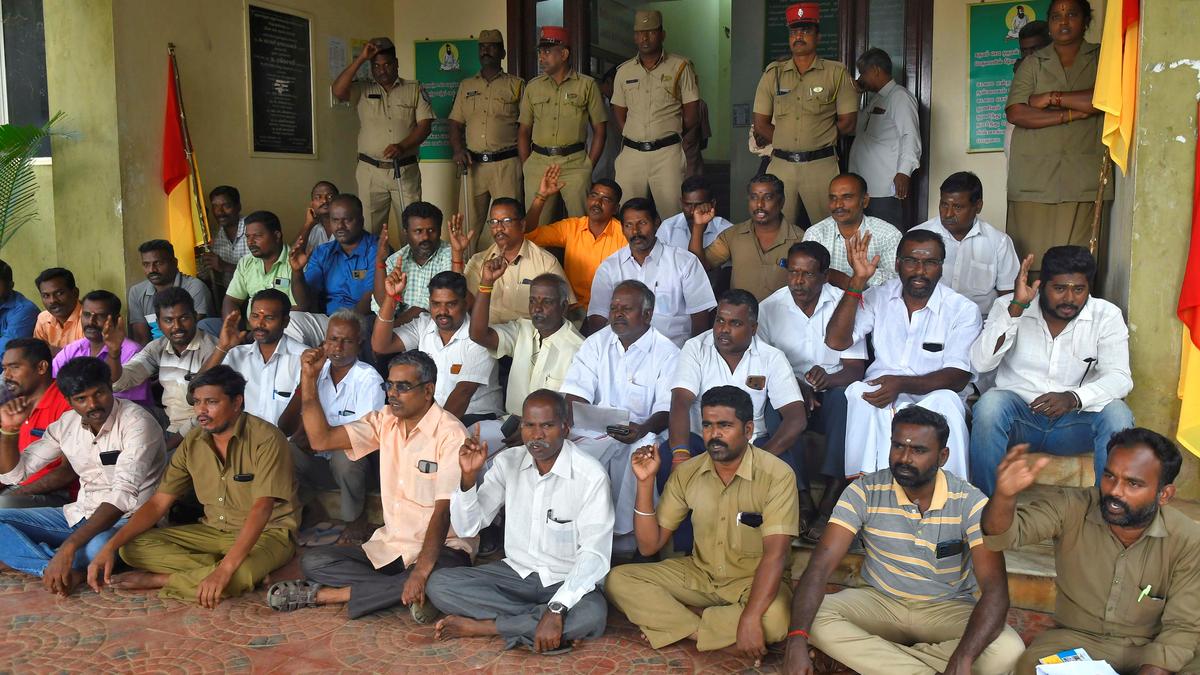 PRTC workers, affiliated to PMK, stage protest - The Hindu