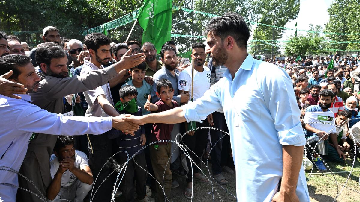 PDP’s Waheed-ur-Rehman Parra, 36, becomes youngest Legislature Party ...