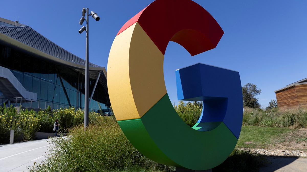 Google unveils Willow quantum computing chip, the world’s fastest ...
