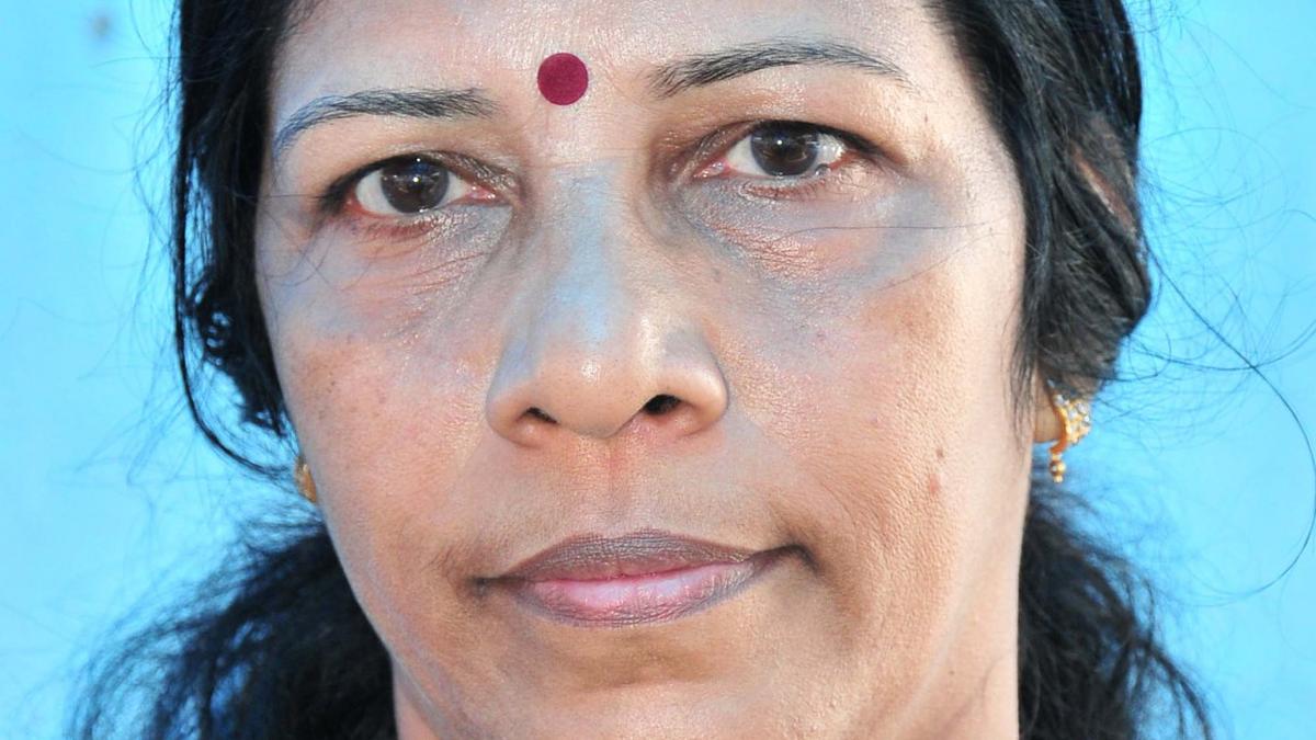 Indira Raveendran takes charge as Kerala women’s panel member - The Hindu