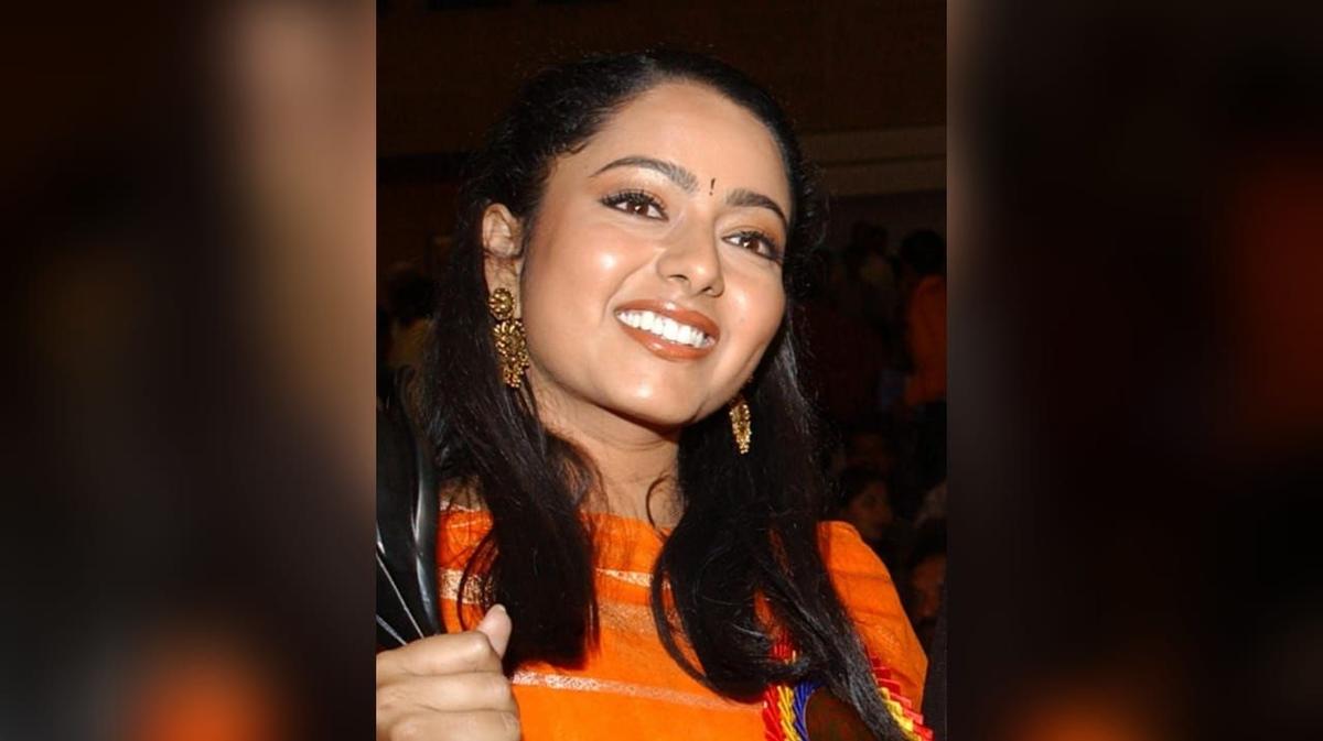 Fotos Do Funeral Da Atriz Soundarya SOUNDARYA 👑 | I Think "Folding