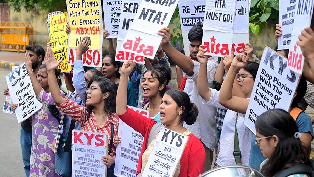 NEET-UG irregularities: CBI registers fresh case, books student caught ...