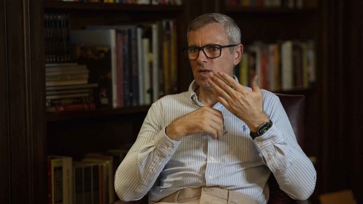 ‘Sher-e-Kashmir’ will return, BJP’s end imminent: Omar Abdullah - The Hindu