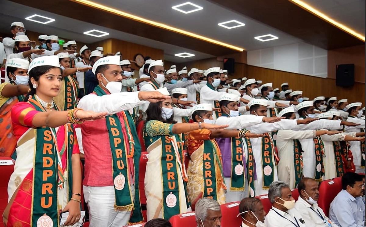 Governor sees need for more focus on farm, rural development - The Hindu