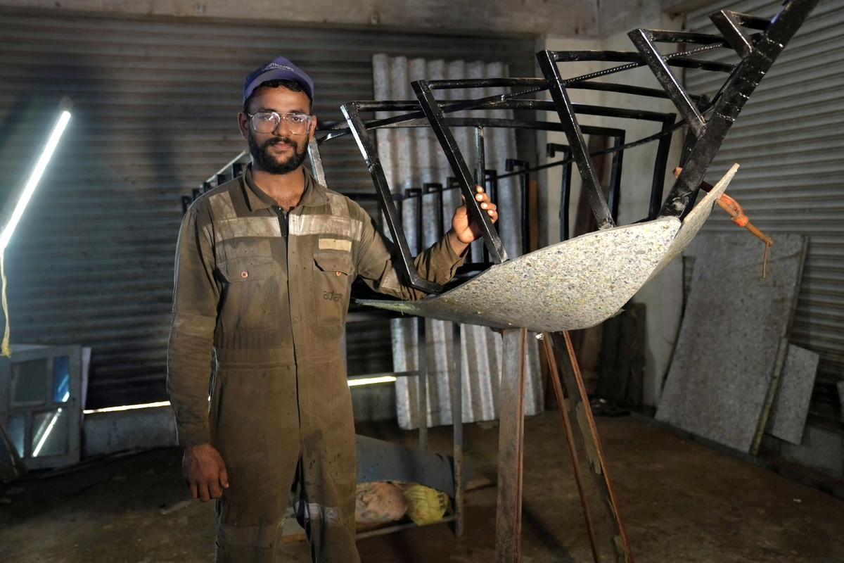 Turning multi-layered plastics into speed boats - The Hindu