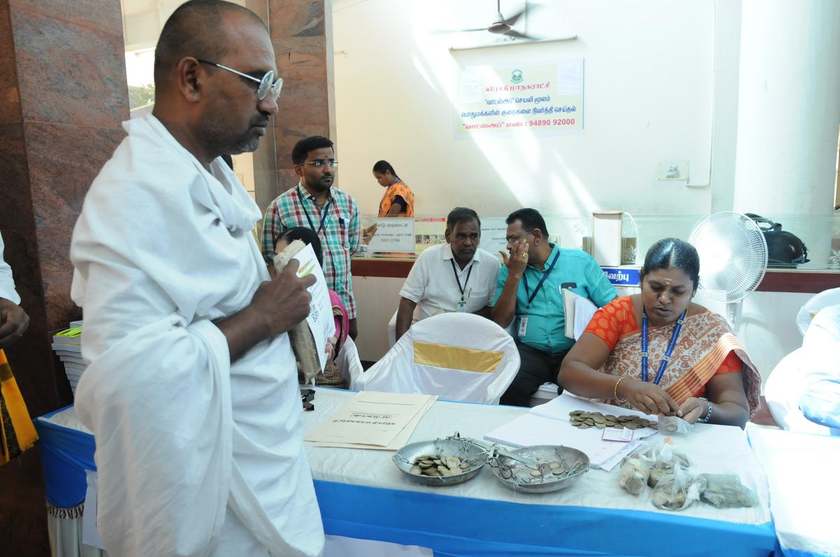 Erode East by-poll: Four candidates file nominations on day one in ...