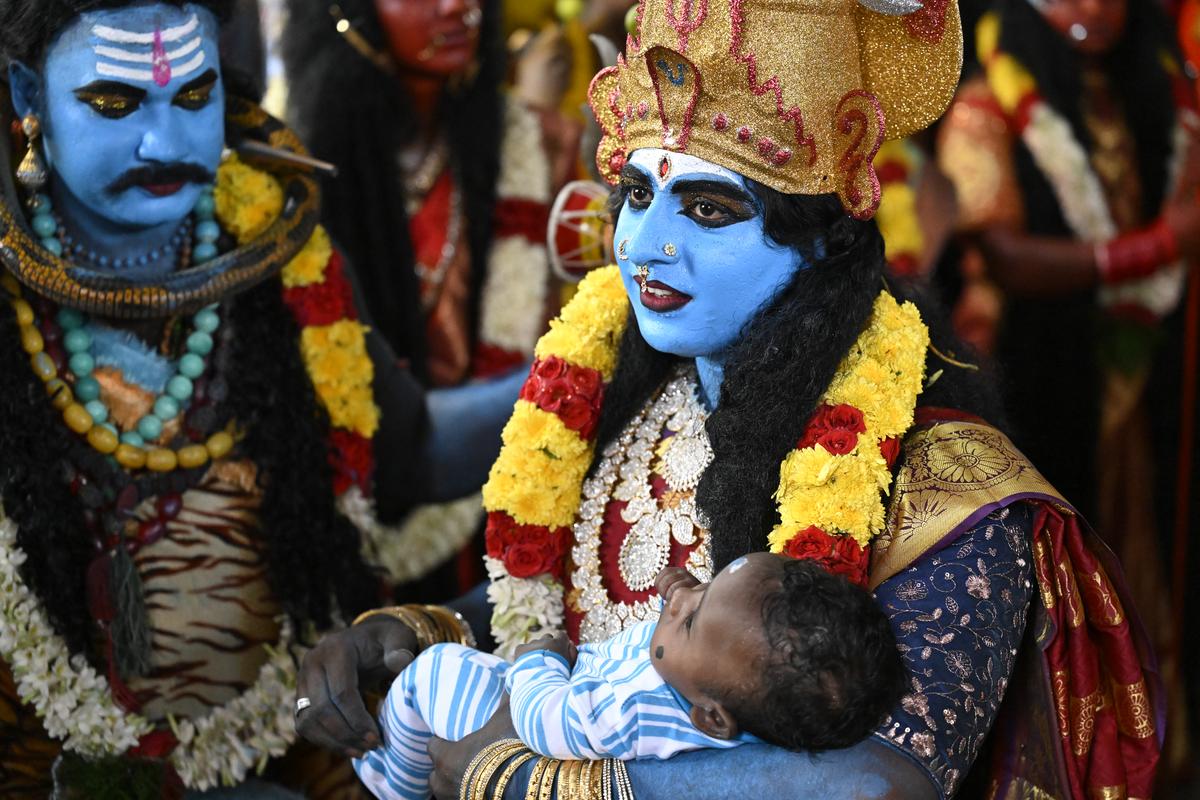 In pictures: Country gears up for Dasara celebrations; Mysuru set for ...