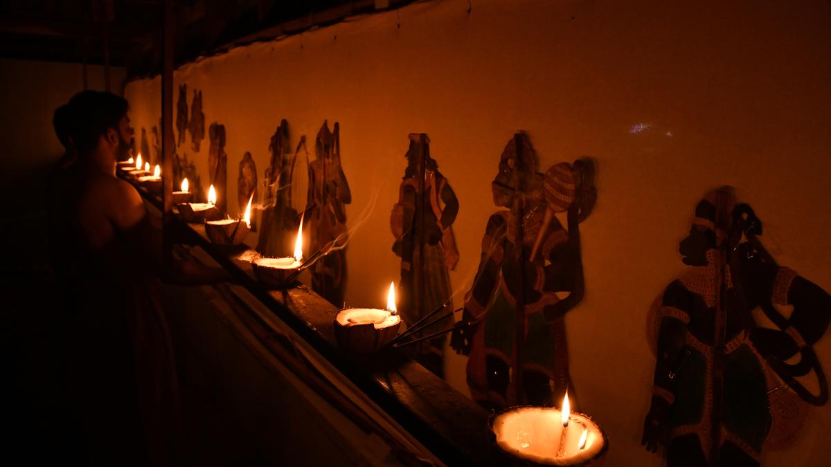 A legendary shadow play - The Hindu