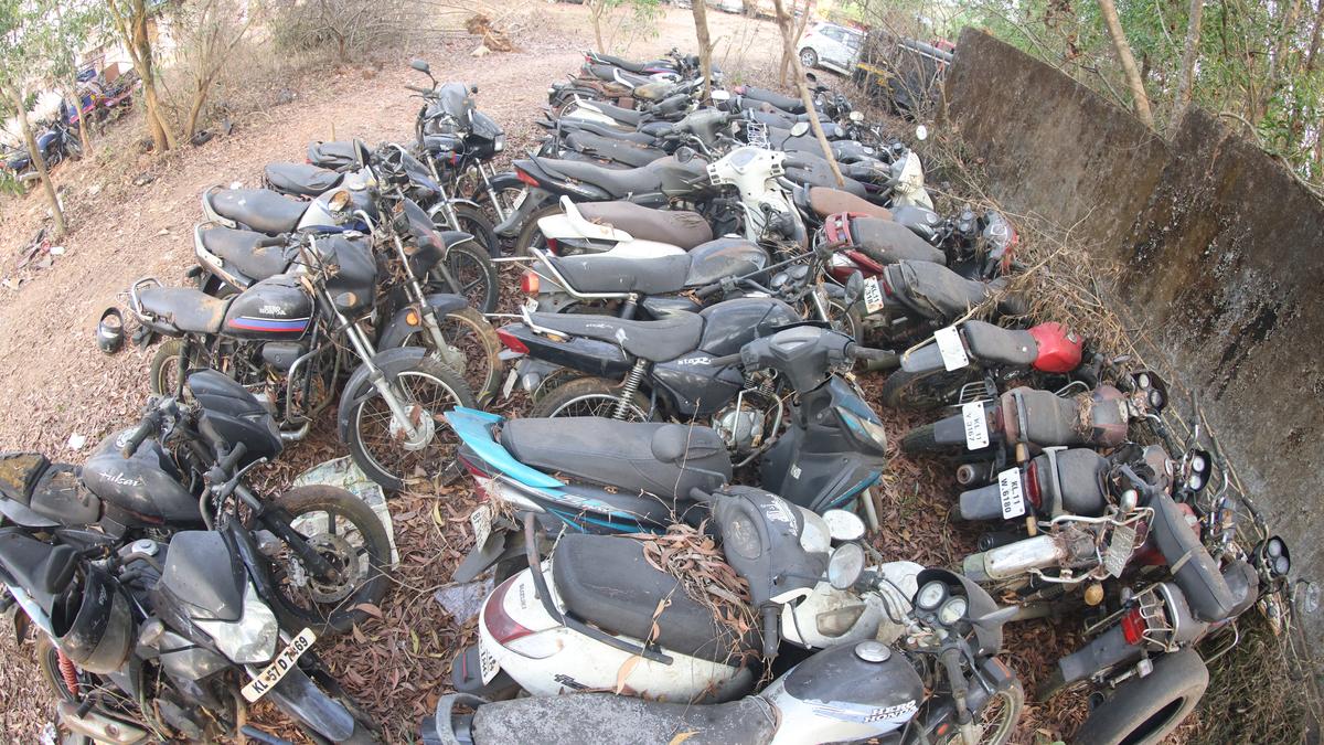 Auctioning of vehicles on police station compounds in Kozhikode yet to ...