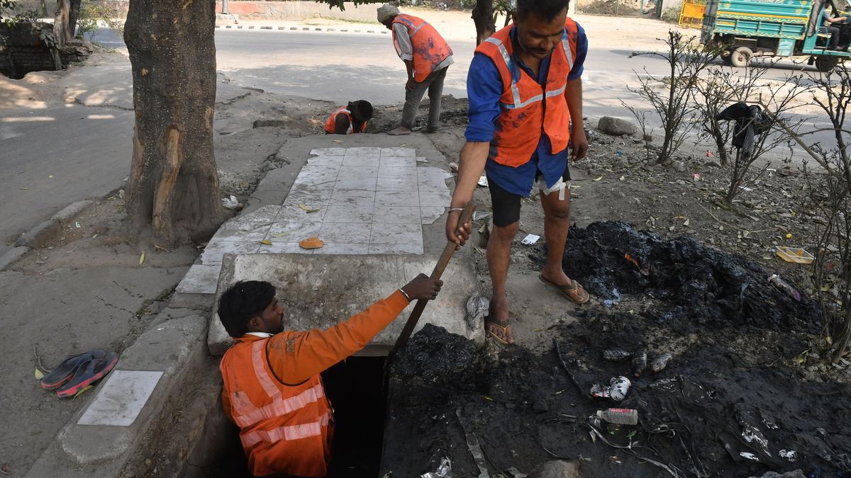 PWD to complete desilting of all city drains by May 31 - The Hindu