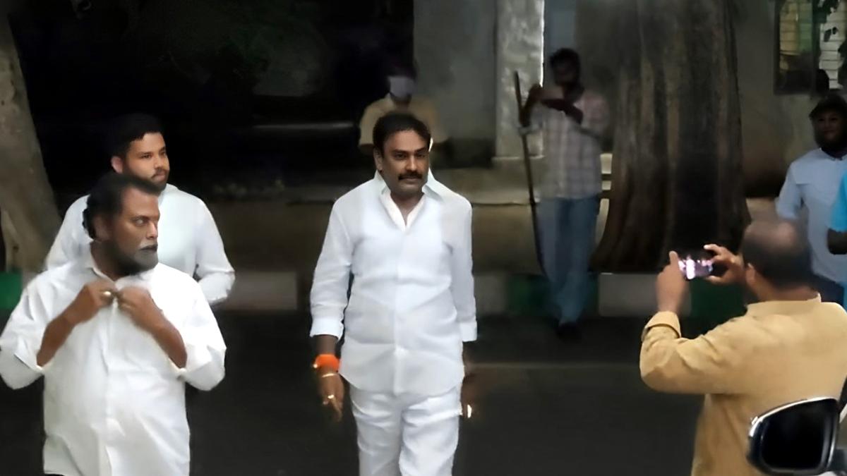 Conduct of YSRCP MLA in smashing EVM-VVPAT in polling booth a ‘mockery of the system’, SC says ...