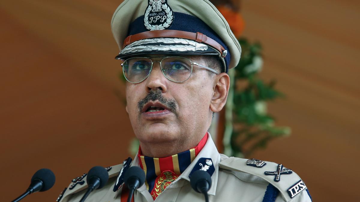 Crackdown on chinese manja: 120 rolls seized across Delhi markets - The ...