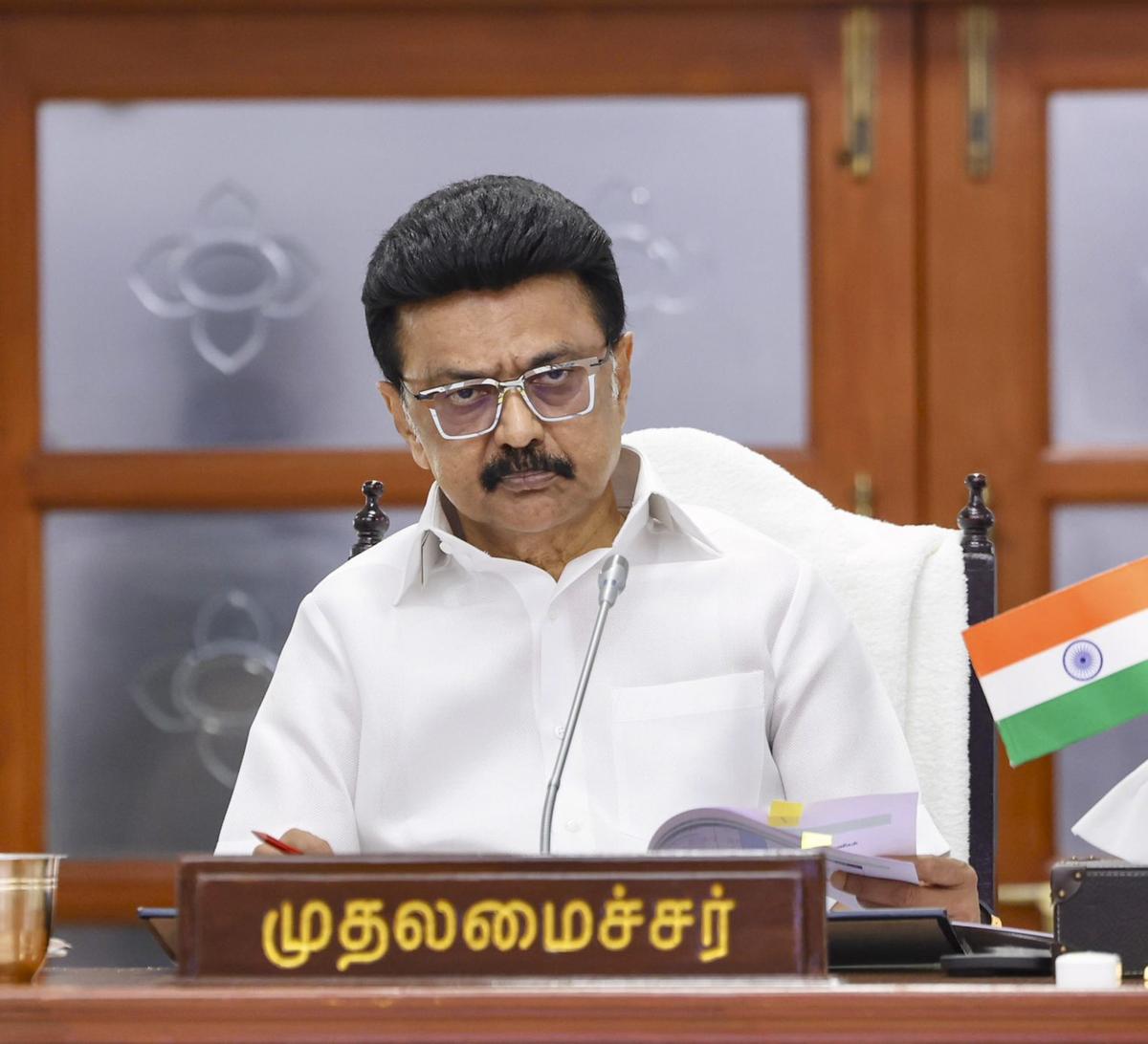 I took neither a white flag nor a saffron flag to Delhi: T.N. CM Stalin ...