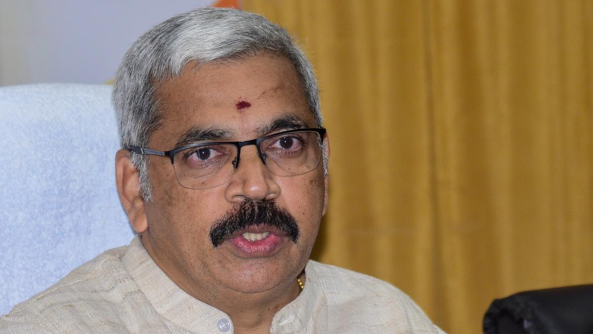 G.P. Raja Sekhar takes charge as the Vice-Chancellor of Andhra ...