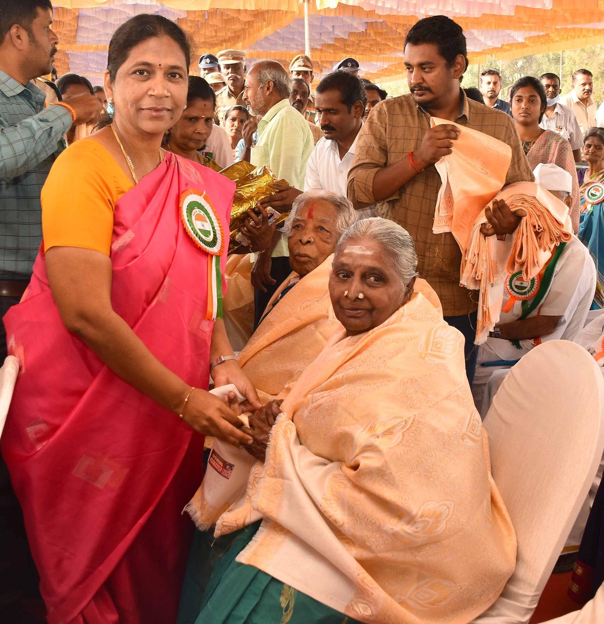 74th Republic Day celebrated with gaiety in districts - The Hindu
