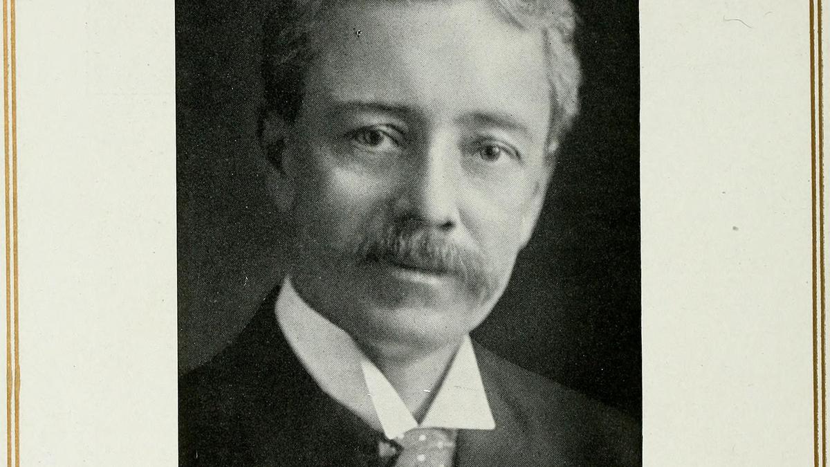 X-rays, balloons, and a way with students – First Piper